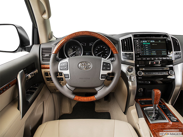 2016 Toyota Land Cruiser | Overview | CarSaver